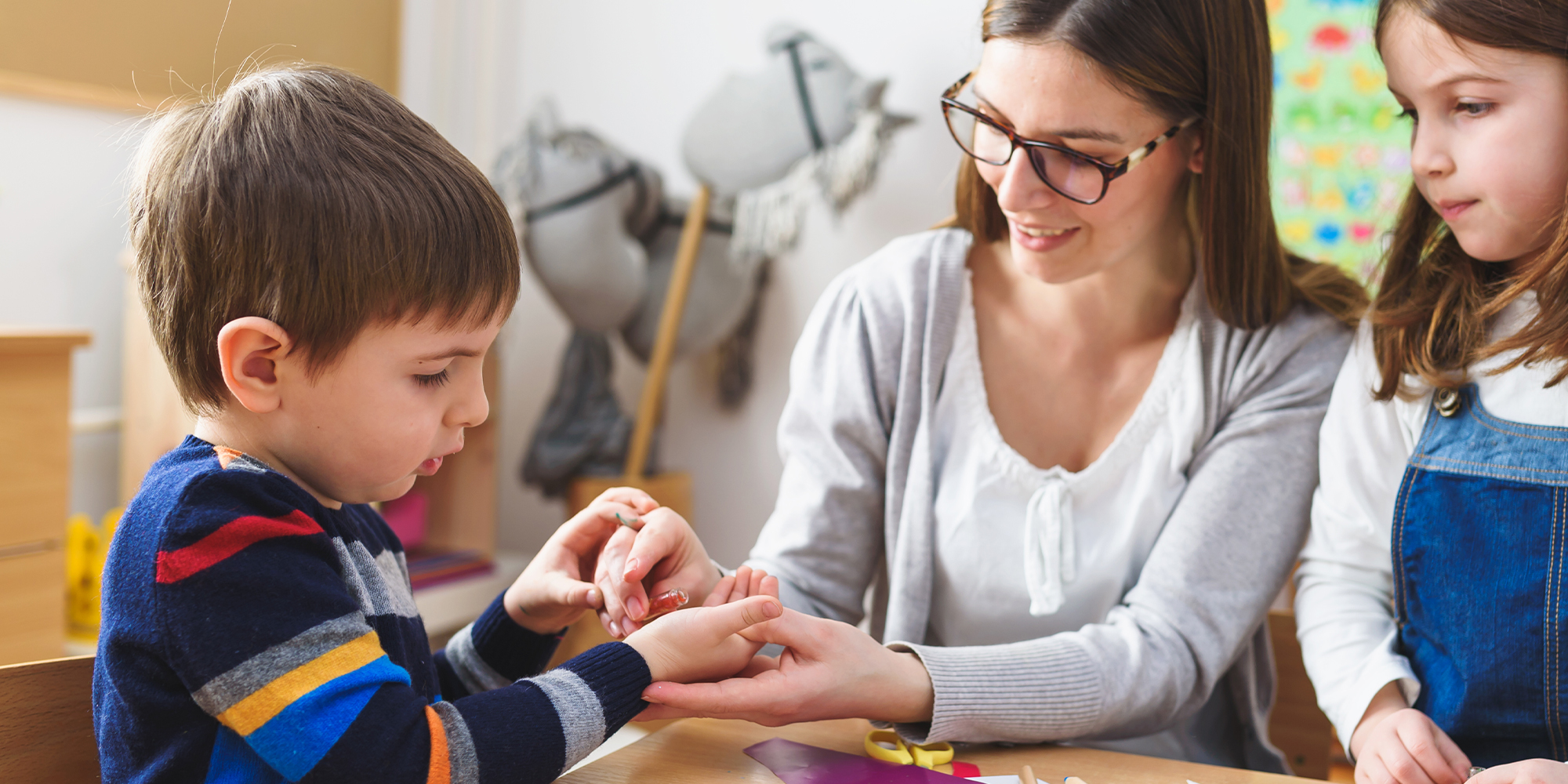 4 Tips For Teaching Elementary School Children - ymiclassroom.com